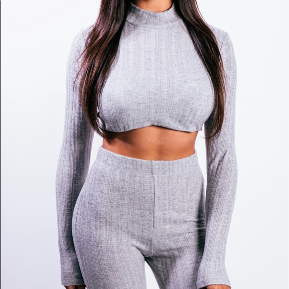 samunsboutique | Tops | Nwt Ribbed Cable Knit Two Piece Set | Poshmark